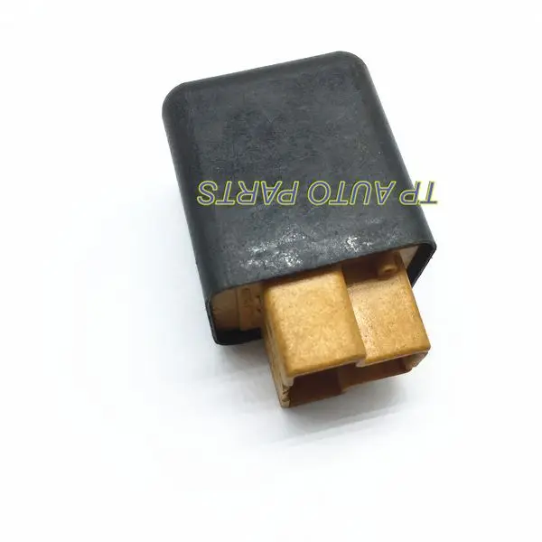 Power Relay For M-itsubishi Montero Sport 3000GT Expo Mighty Max MD113566