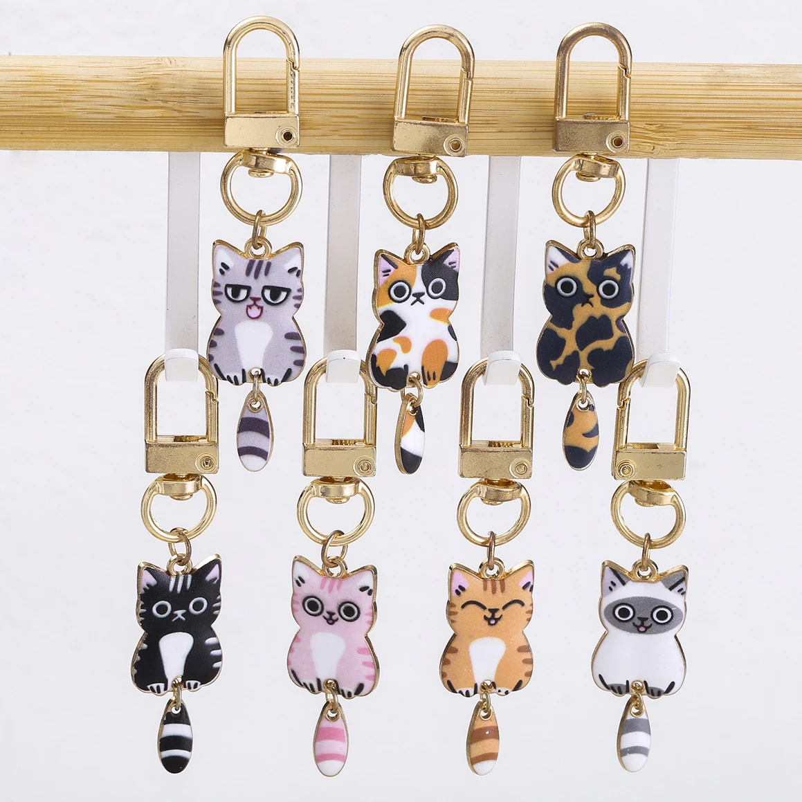Kawaii Wagging Tail Cat Key Rings Creative Enamel Kitten Metal ...