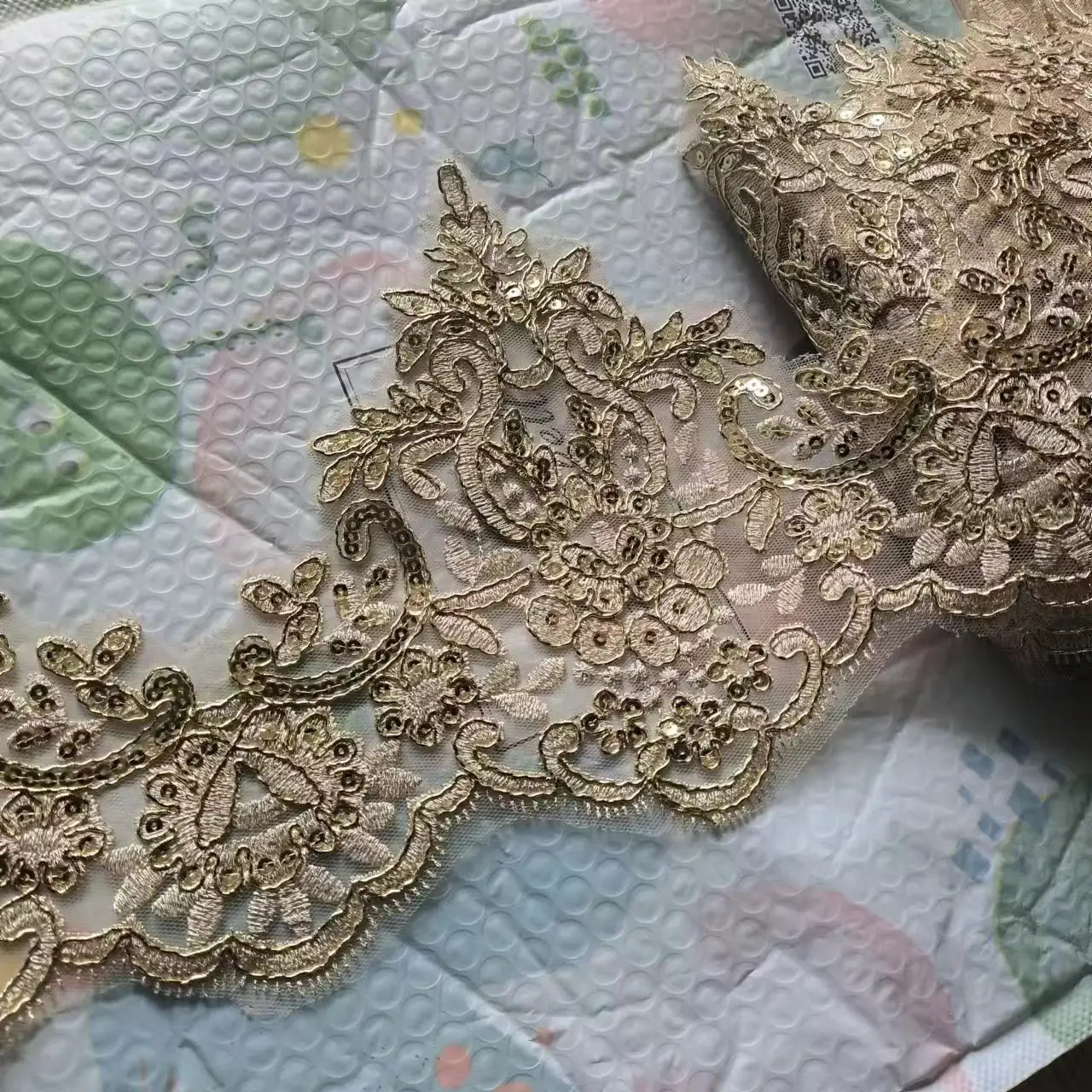 1-Yard-20cm-wide-Sequins-Gold-Thread-Cording-Lace-Embroidery-Lace-Dress ...