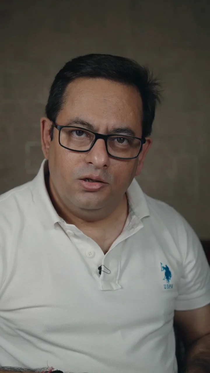 AIRPODS PRO 2ND GENERATION, WITH DISPLAY TOUCH SCREEN WIRELESS EARBUDS ...