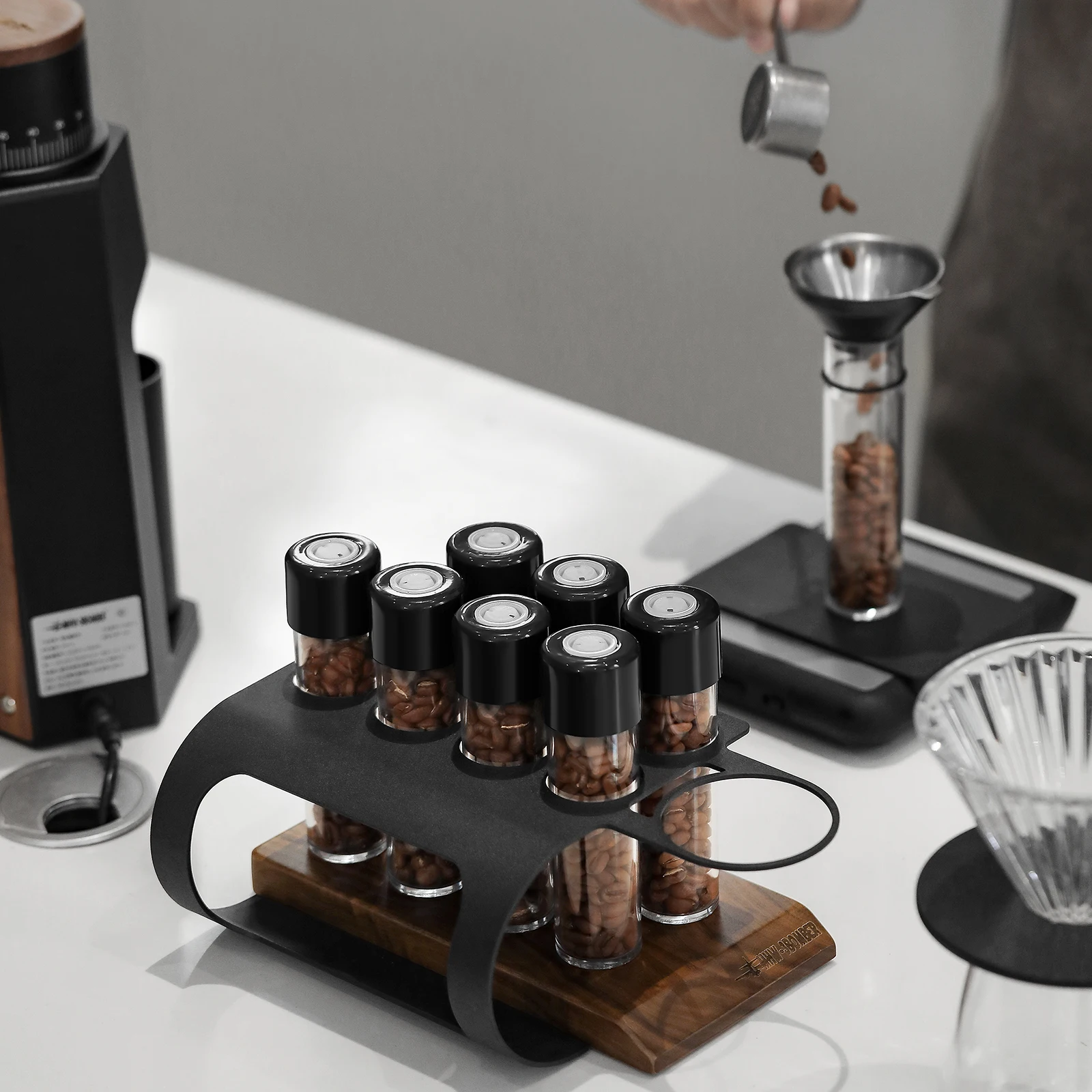 MHW-3BOMBER-Coffee-Beans-Storage-Container-8-Tubes-with-Exhaust-Valve ...