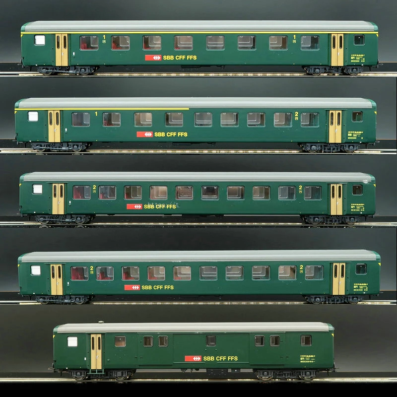 5-section-HO-1-87-Train-Model-ROCO-74569-74574-SBB-Swiss-Four ...