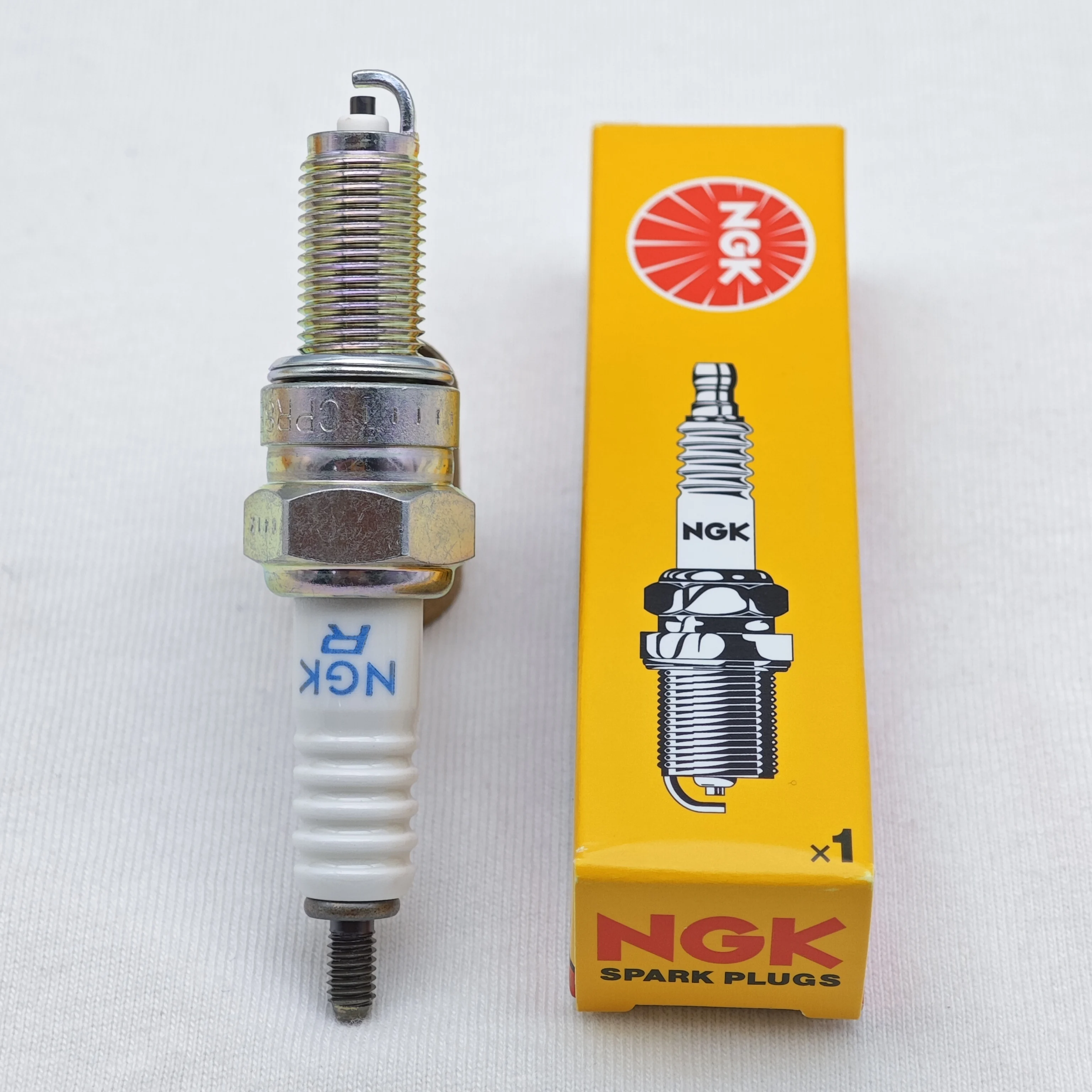 1pcs-Original-NGK-Spark-Plug-CPR6EA-9-CPR7EA-9-CPR8EA-9-for-Warhawk-150 ...