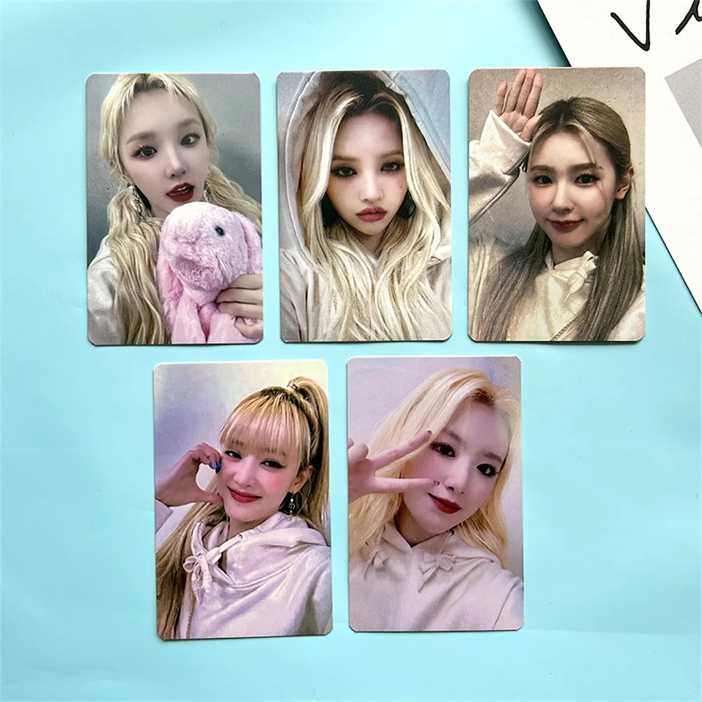 KPOP (G)I-DLE Recording Photocards MiYeon SoYeon Selfie Paper Cards ...