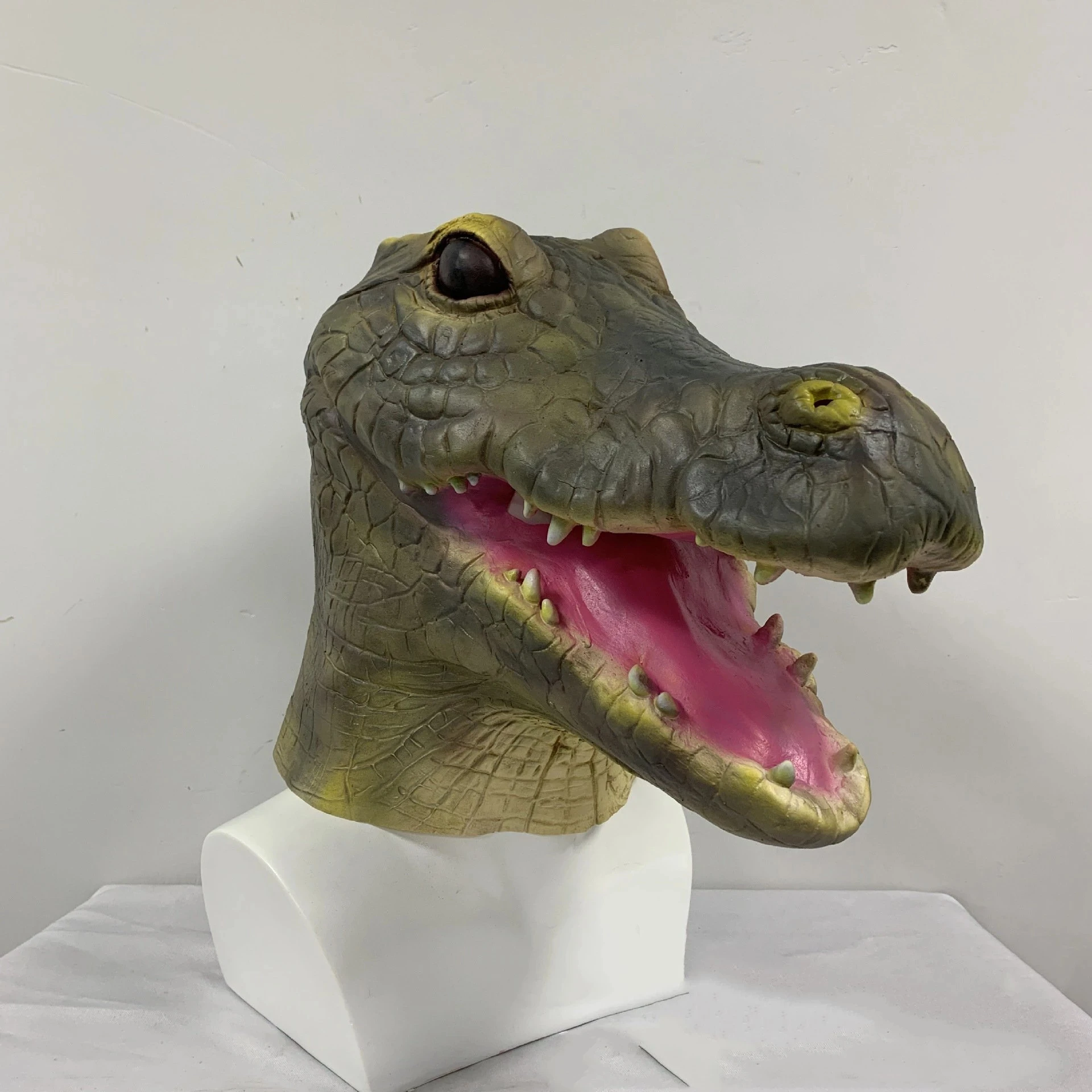 Eraspooky Realistic Crocodile Cosplay Latex Mask Halloween Costume ...