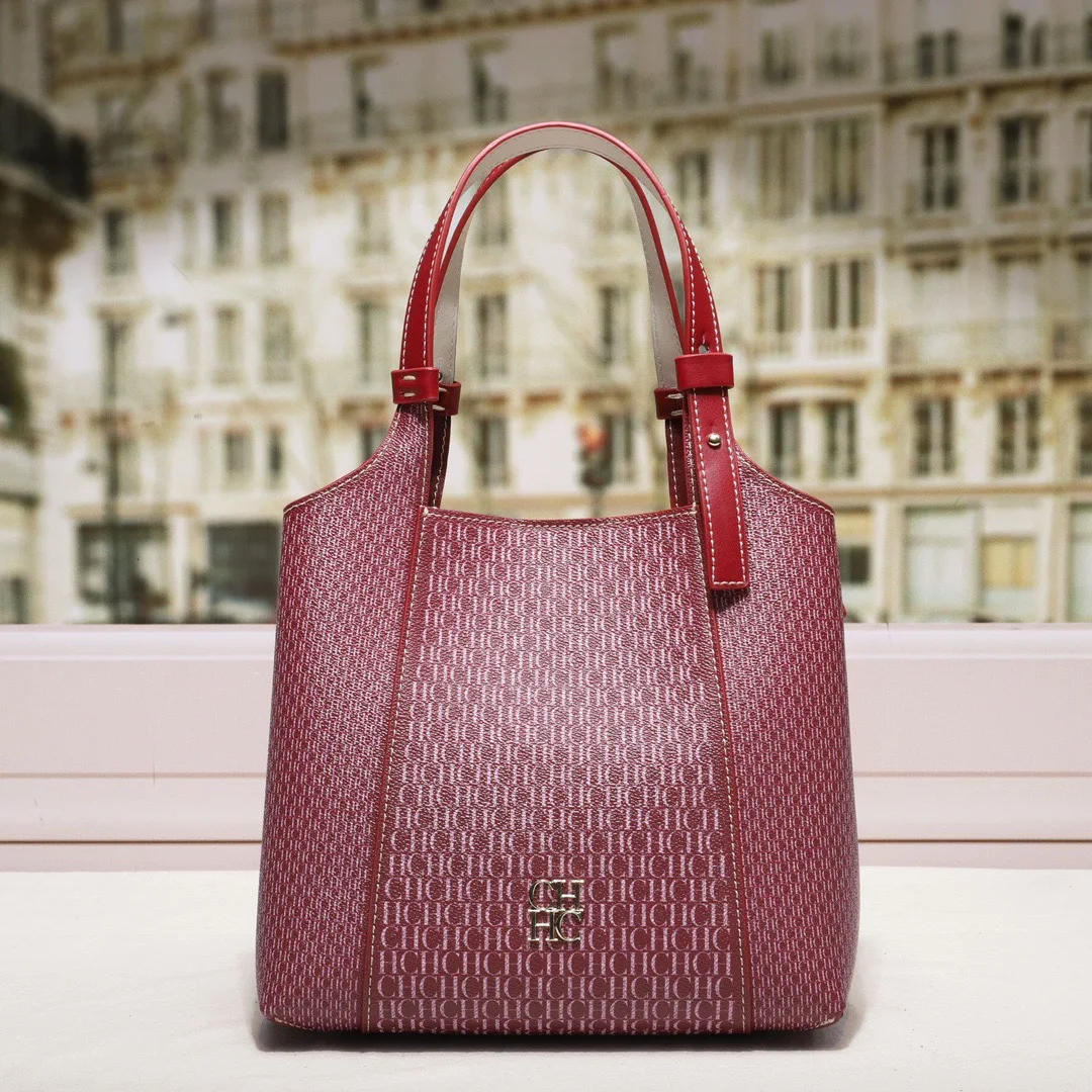 Ch Carolina Herrera Bags | Ch Shoulder Bag | Chhc Womens Bags | Womens ...