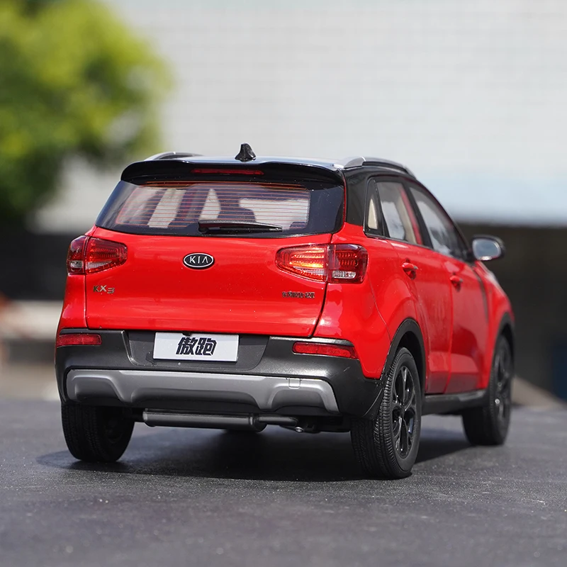 1-18-KIA-KX3-Seltos-SUV-Alloy-Car-Model-Diecast-Metal-Vehicle-Car-Model-High-Simulation.jpg