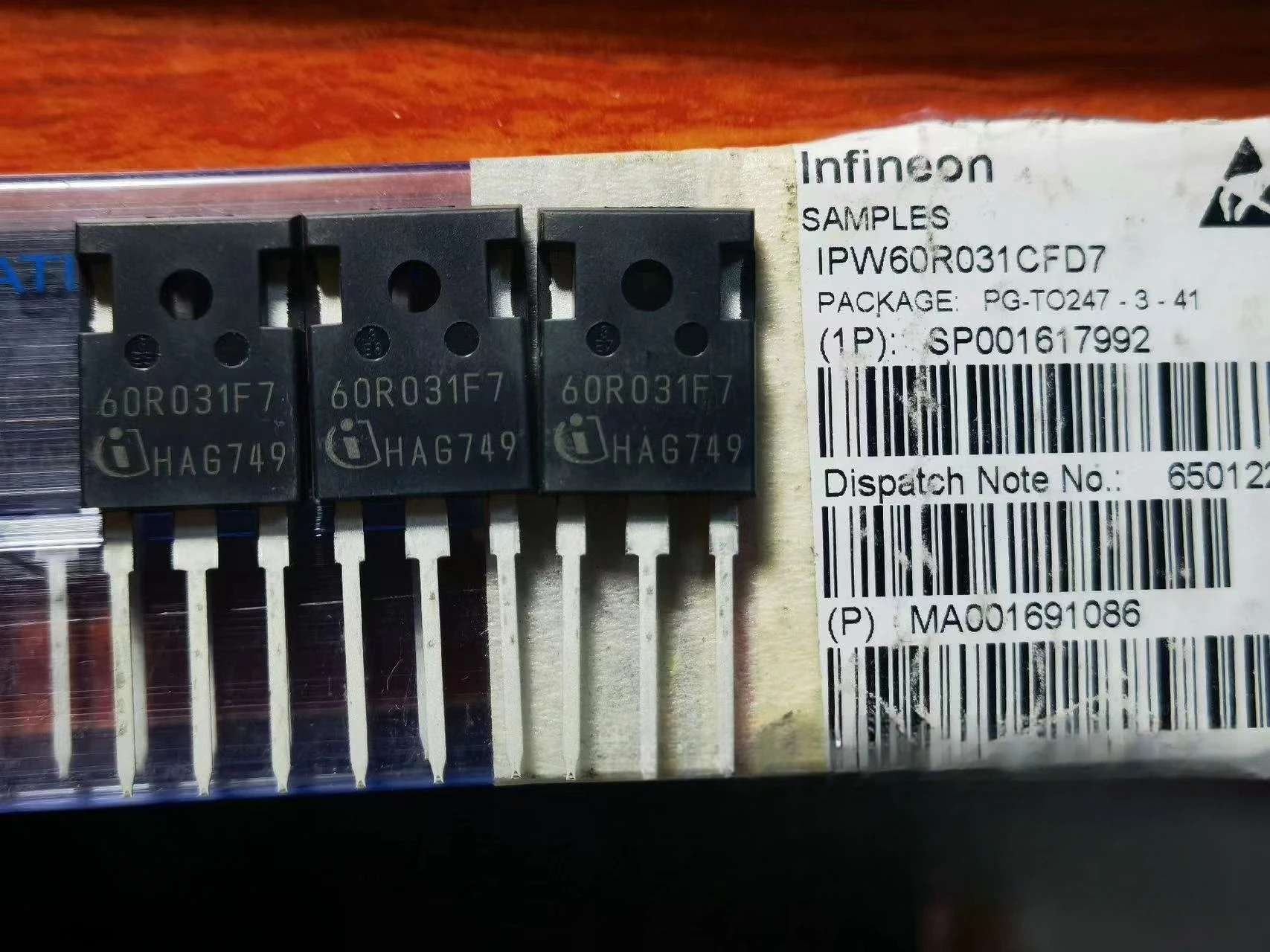 60R031F7 IPW60R031CFD7 high power field effect MOSFET 63A650V TO 247 jpg 60r031f7-ipw60r031cfd7-high-power-field-effect-mosfet-63a650v-to-247-jpg