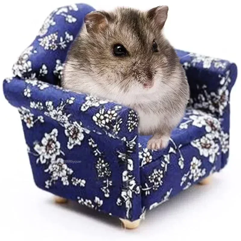 1PCS Pig Sofa Bed Floral Print Sofa Guinea Small Animal Cage Mini Sofa ...