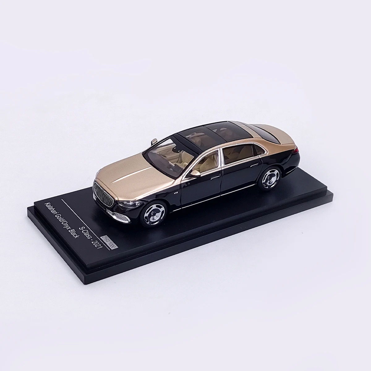 Almost-Real-1-64-ARbox-S680-diecast-model-car.jpg