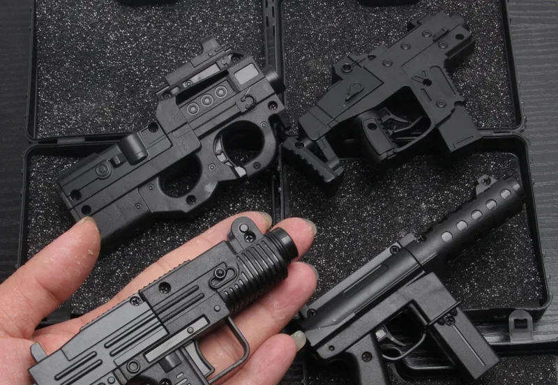 Gun Model Pistol TEC 9 P90 Revolver Toys Gold Soft Bullet Can Shoot ...