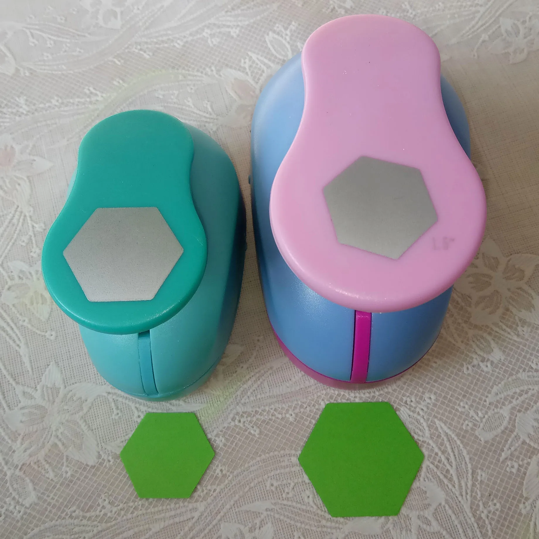 Hexagon-Punch-Paper-Cutter-Crafts-Scrapbook-Embossing-Device-Kid-Hole ...