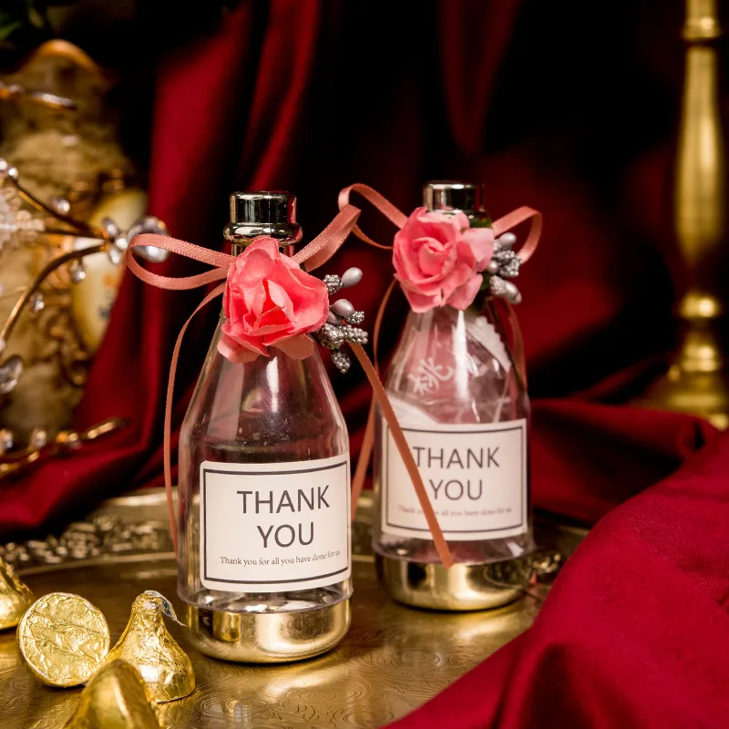 Small wedding gifts 60 photos - Astyledwedding.com