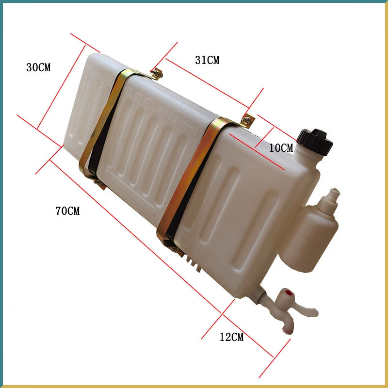 Truck-water-tank-container-car-driving-water-bucket-21L-car-wash-water ...