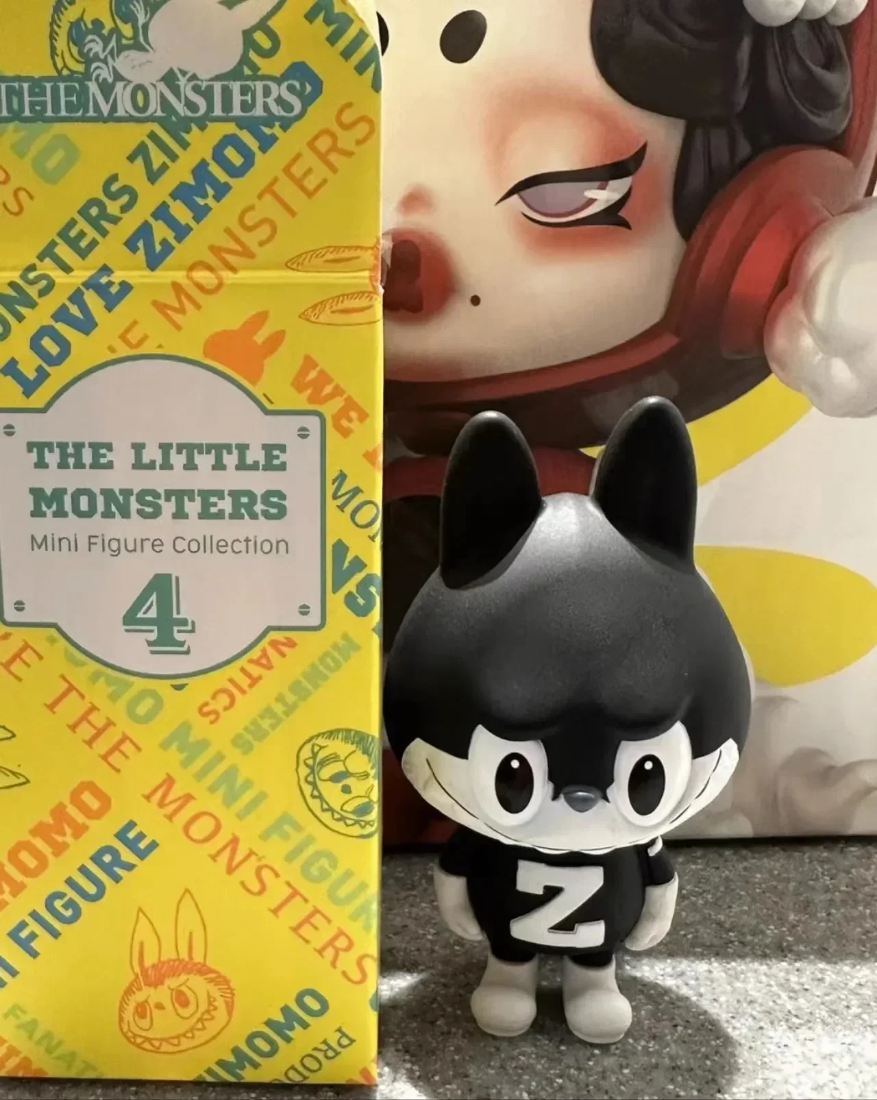 Caja sorpresa de la serie Monster Mini de Labubu Zimomo, modelo de ...