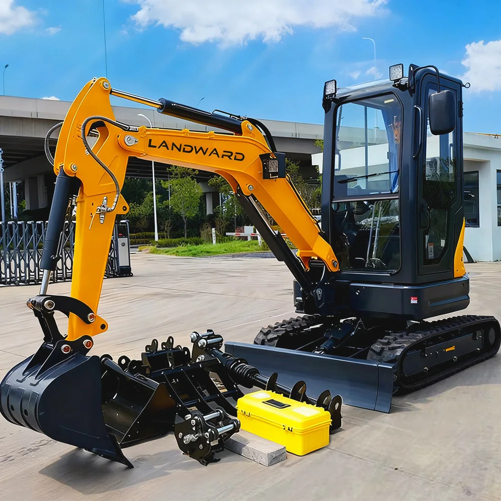 2.5 Ton Mini Excavator Euro 5 Yanmar Engine Small Household Digger ...