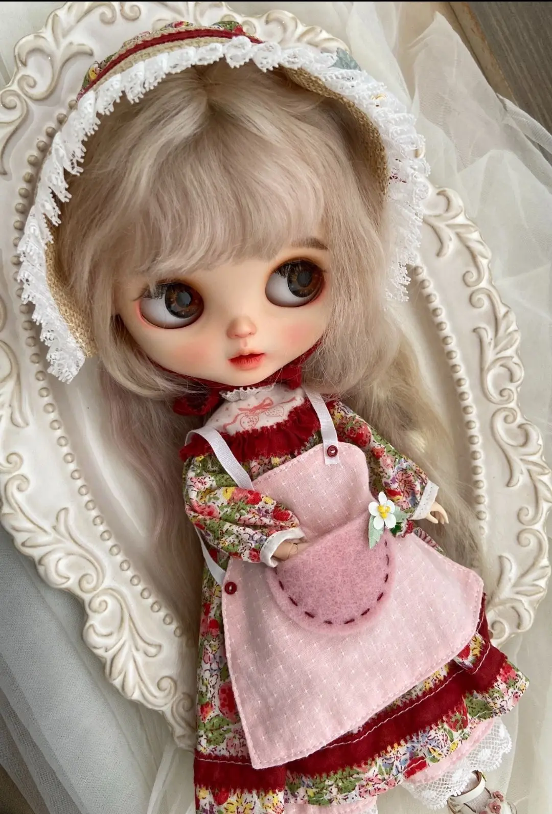 Customized Blyth Doll By Handmade Jointed Body Selling Doll And Clothes ...