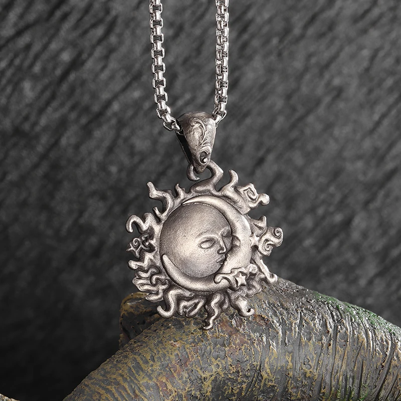 Retro-Punk-Sun-Hugging-Moon-Round-Pendant-Necklace-Suitable-for-Men-and ...