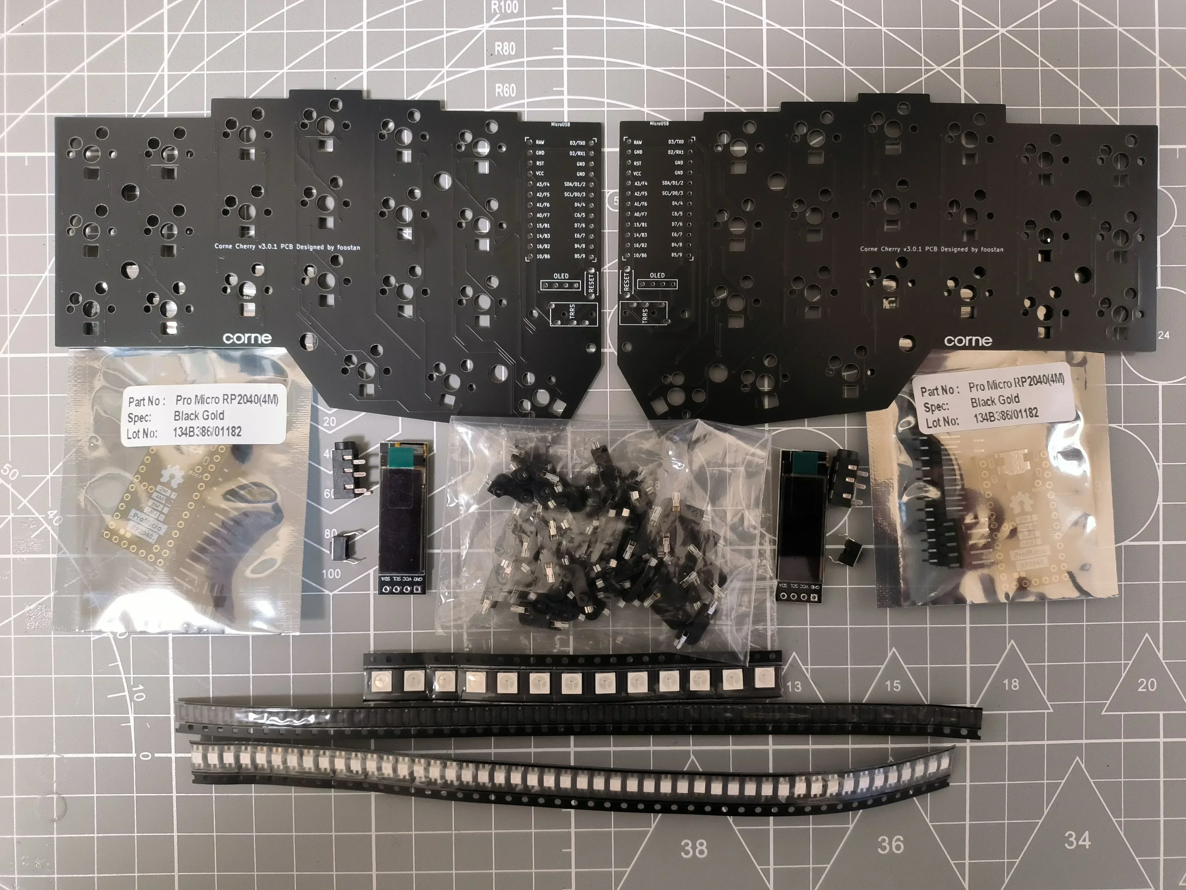 Corne-Crkbd-Kit-PCB-de-teclado-dividido-Kit-de-teclado-dividido-RGB ...