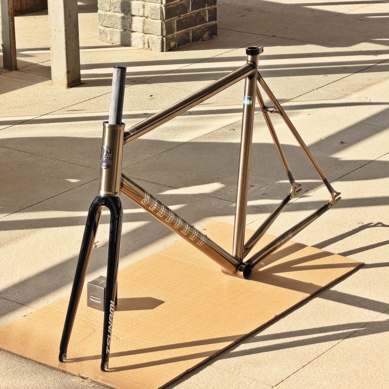 TSUNAMI-Fixed-Geared-Bike-Frame-Single-Speed-Track-Bike-Frames-CR-MO ...