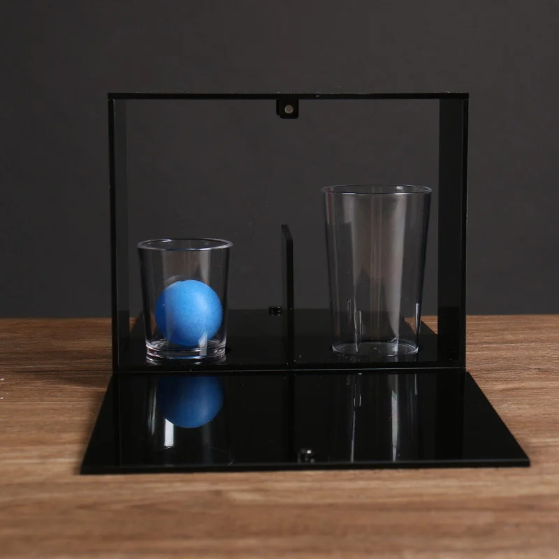 Astroball-Acrylic-Ball-Jumping-From-Cup-To-Cup-Magician-Close-Up-Street ...