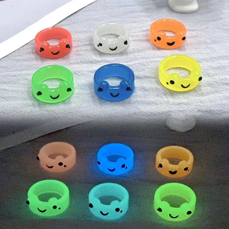 2023 Glow In The Dark Cute Frog Rings Lover Resin Acrylic Ring for ...