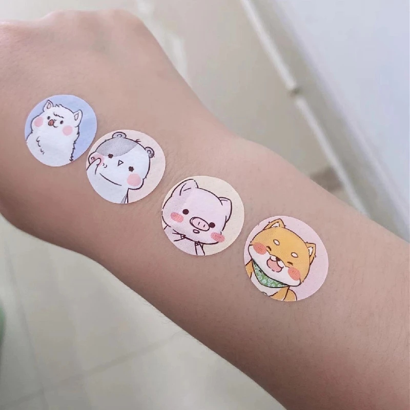 120-Pcs-Small-Round-Vaccine-Pinhole-Bandages-Cute-Cartoon-Band-aids ...