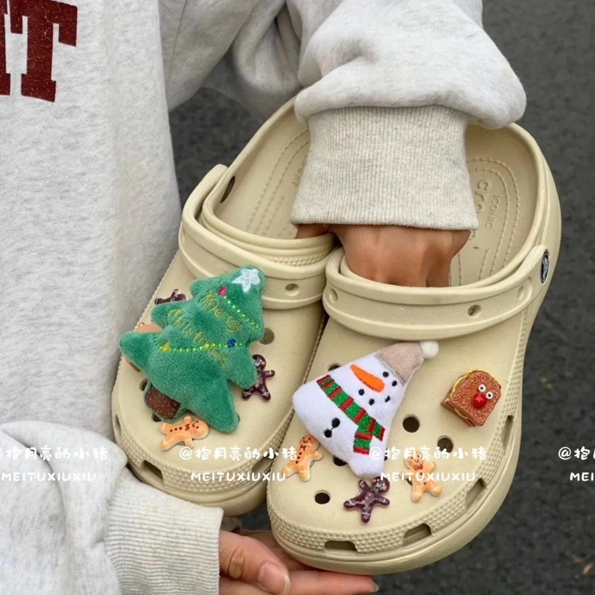 DIY-Cartoon-Christmas-Tree-Charms-for-Crocs-Brown-Doughnut-Bear-Autumn ...