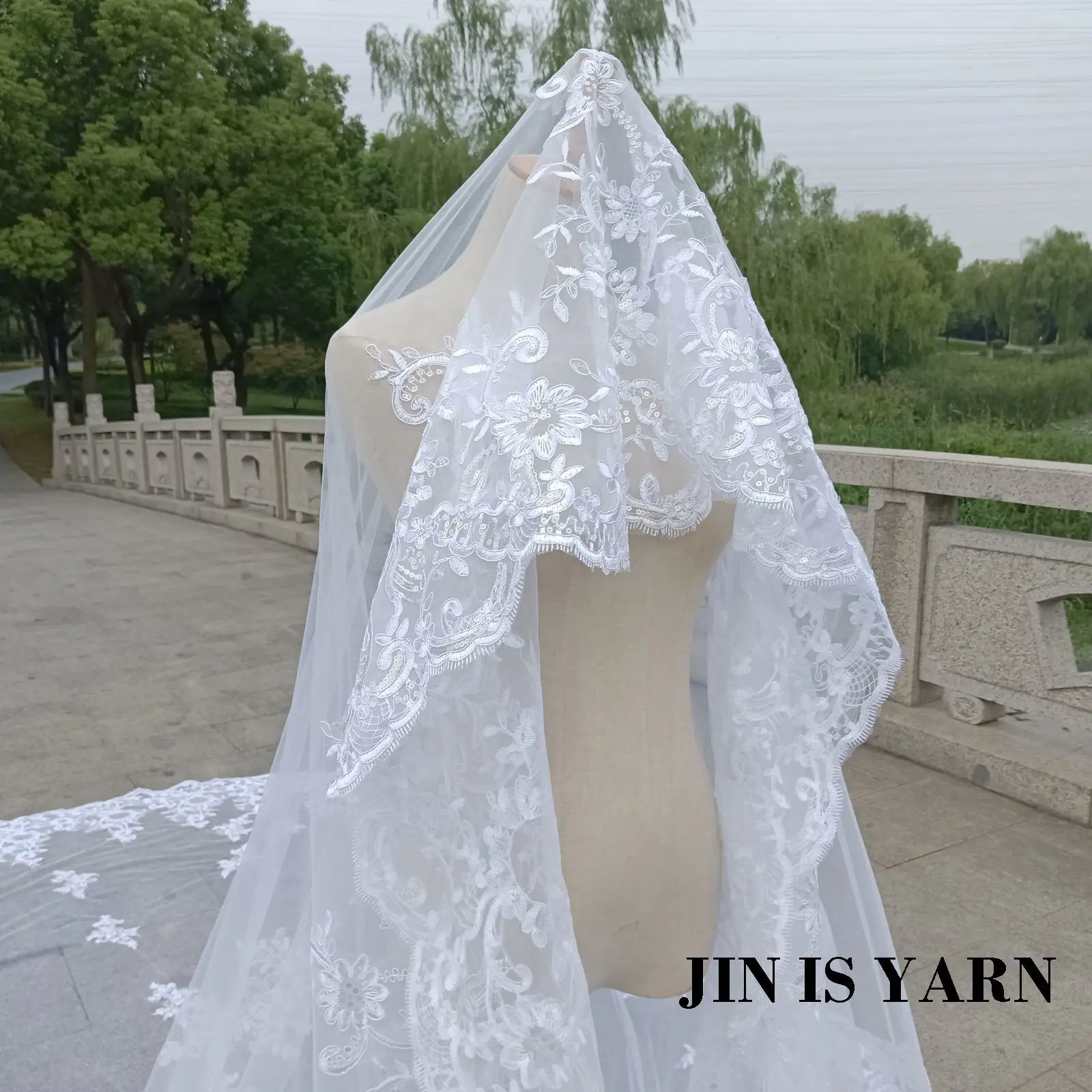 Wedding veils that cover your face | Beachweddingtips.com