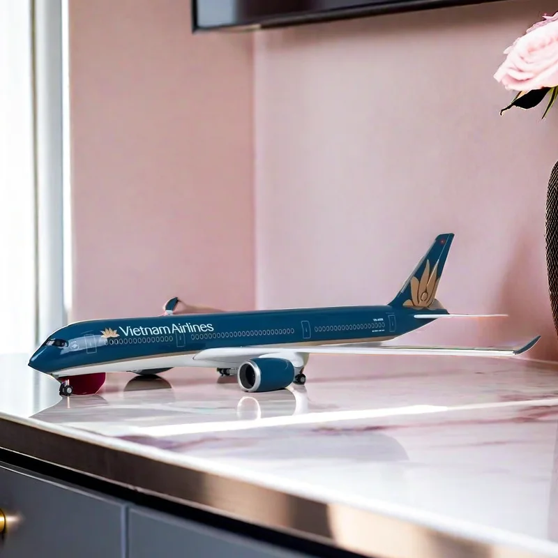 47CM-1-142-Scale-Airplane-Airbus-A350-Dreamliner-Aircraft-Vietnam ...