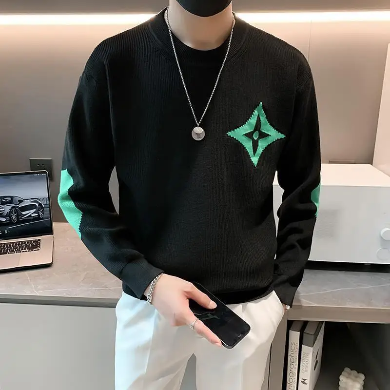 Round Neck Sweater for Men Cool and Trendy Casual and Fashionable Long ...