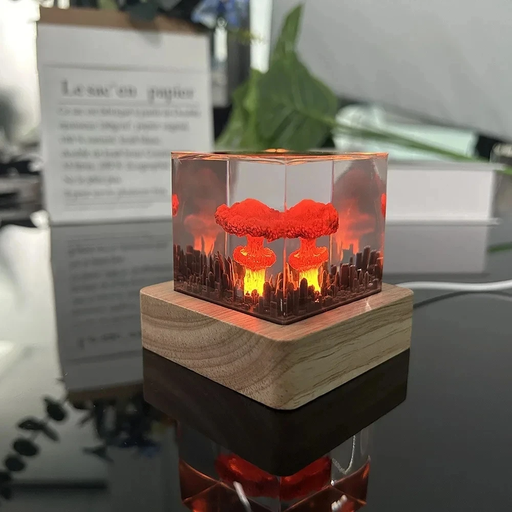 Creative-Nuclear-Explosions-Mushroom-Cloud-Lamp-USB-Atomic-Bomb-Resin ...