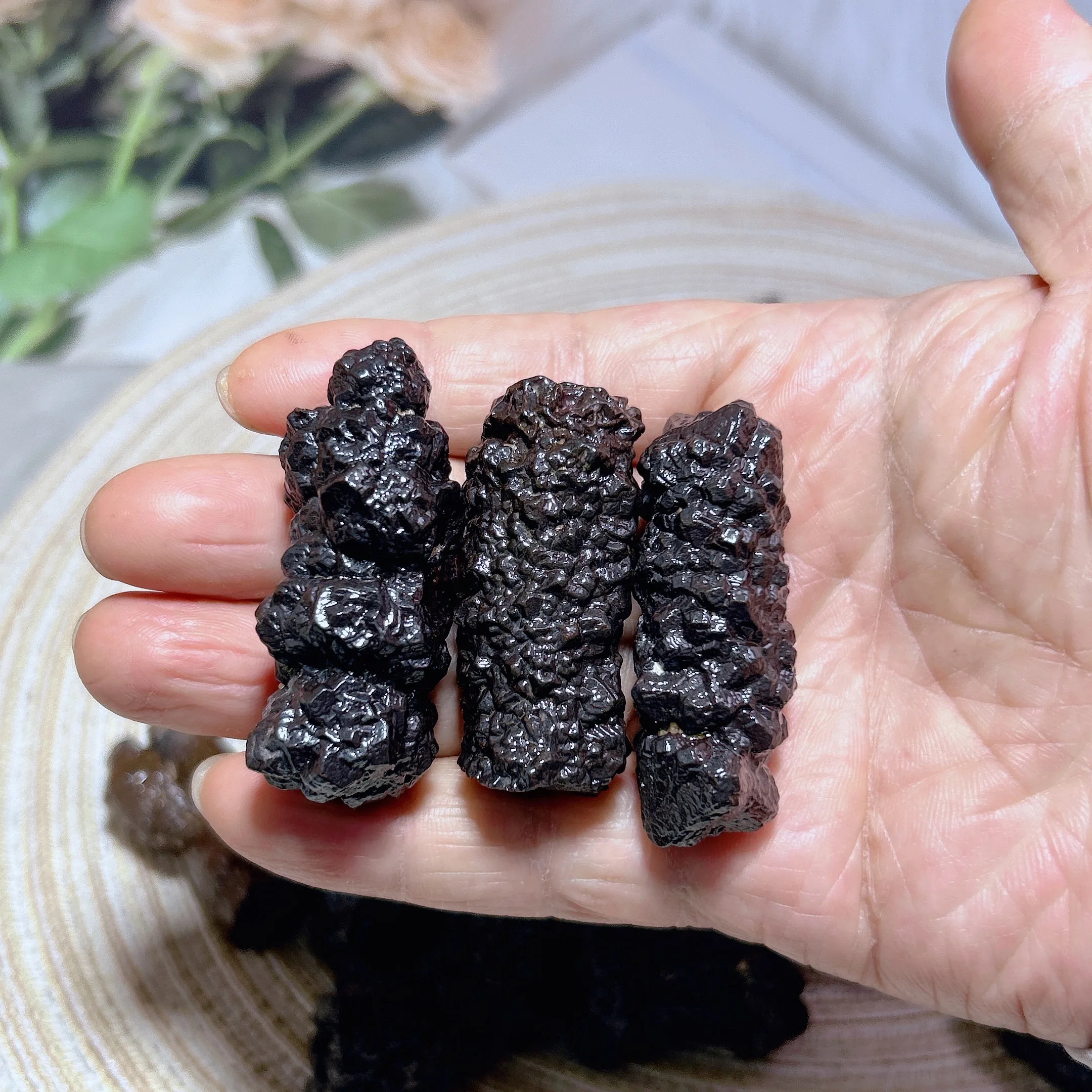 Natural Wholesale Crystal Loose Raw Healing Gemstone Egypt Black ...