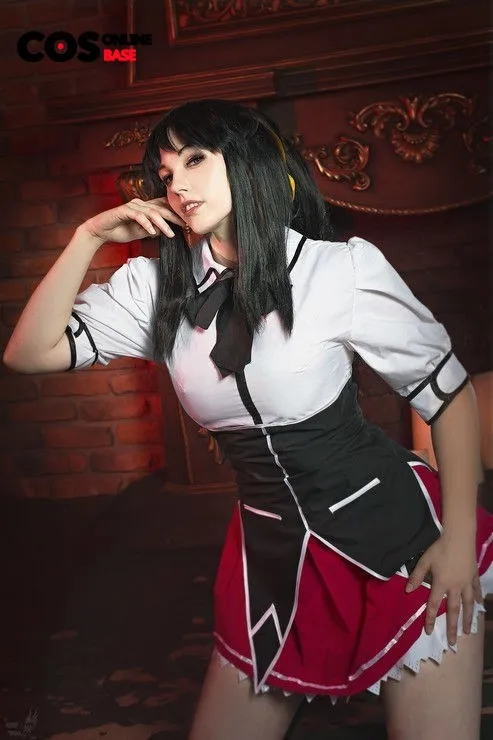 Akeno Himejima Cosplay