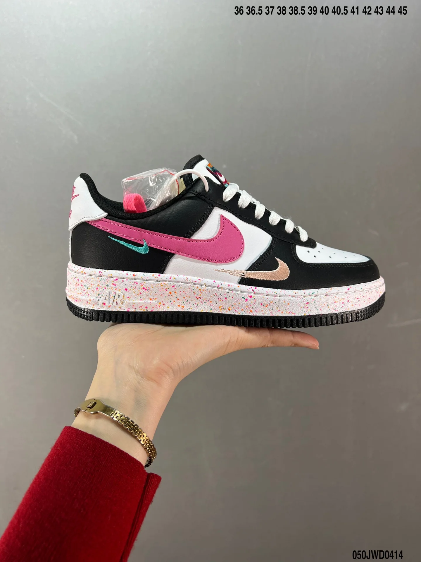 Nike-sneakers-comfortable-low-top-sneakers-must-have-trendy-shoes-for ...
