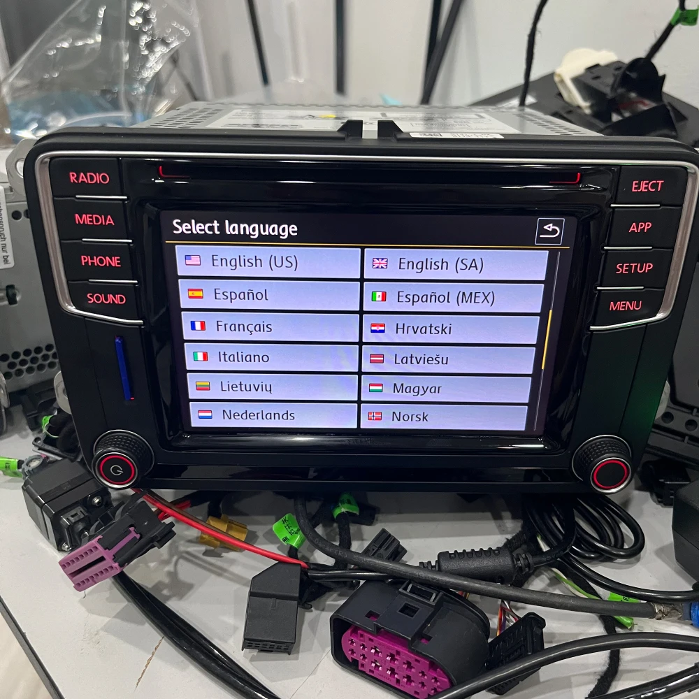 cran-de-radio-MIB-multicolore-contrast-pour-VW-PQ-Caddy-Multivan-Jetta ...