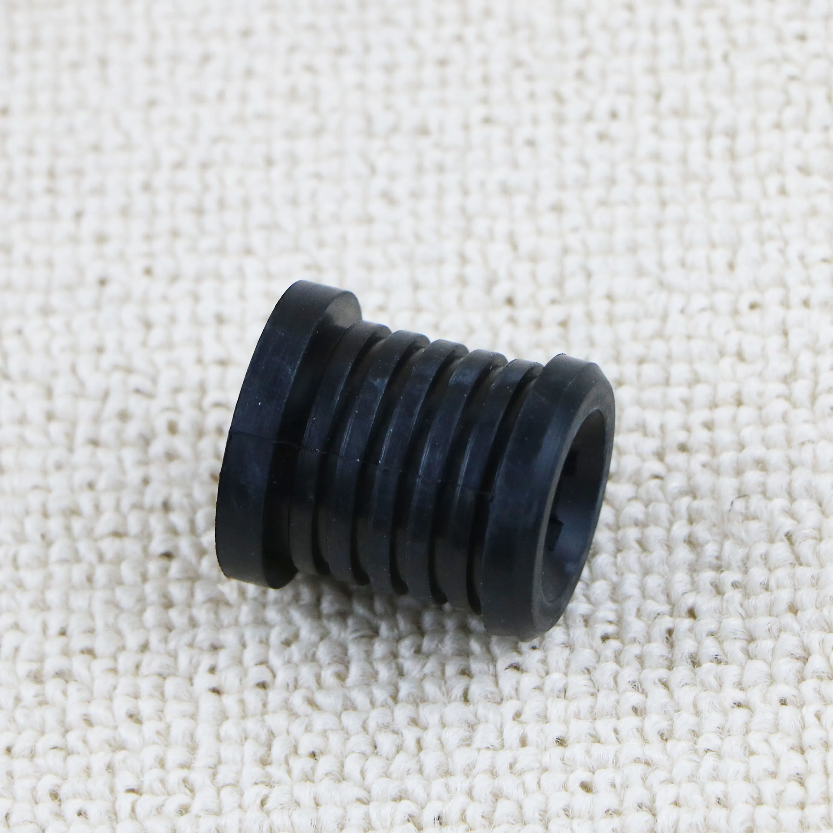 30637165-Intake-Manifold-Rubber-Bushing-For-Volvo-C30-C70-S40-S60-V50 ...