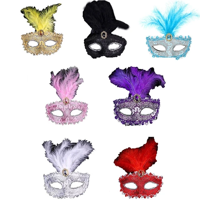 Venetian Eye Mask With Feathers