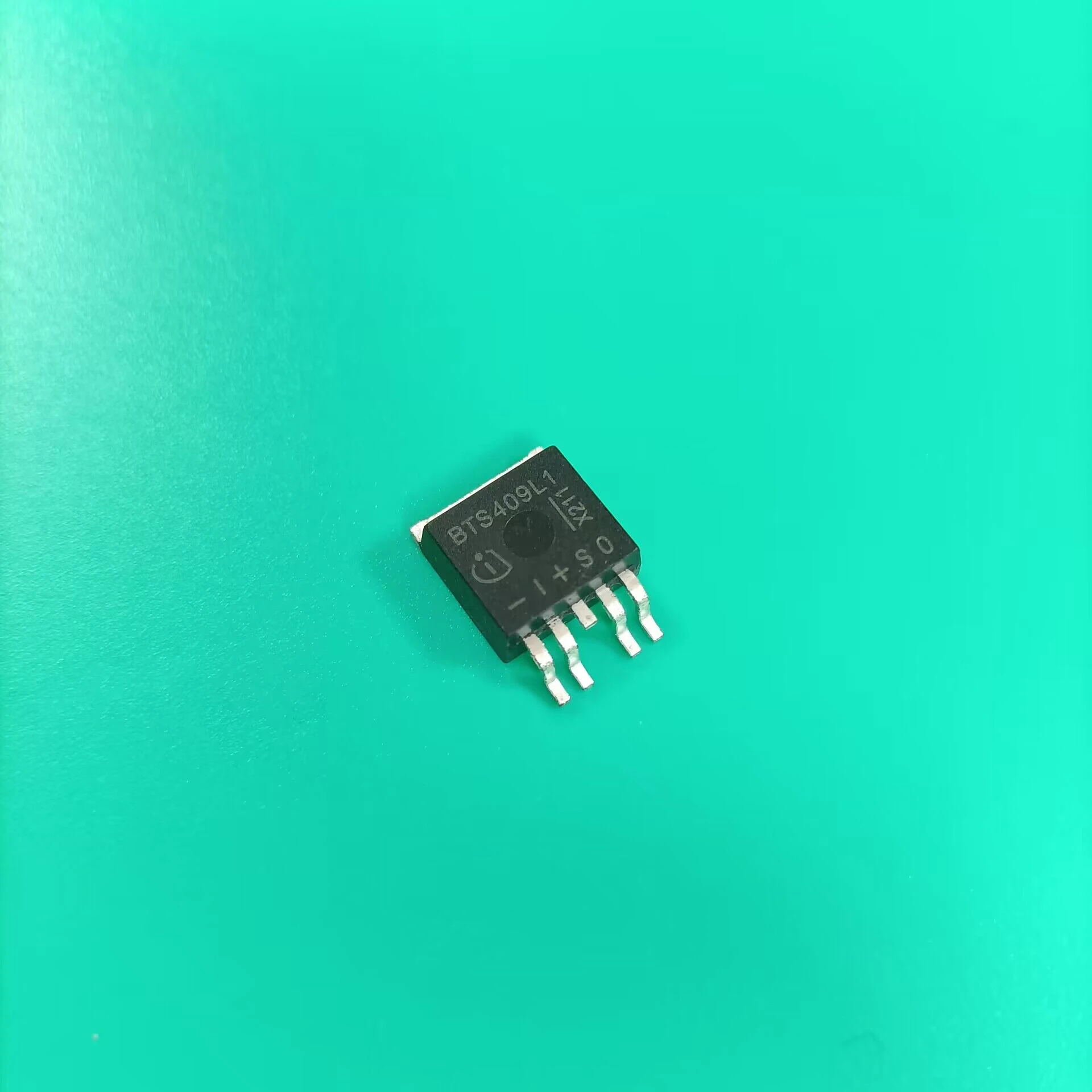 5pcs-lot-BTS409L1-D2PAK-BTS-409-L1-IC-HIGH-SIDE-IC-PWR-SWITCH-N-CHAN-1.jpg