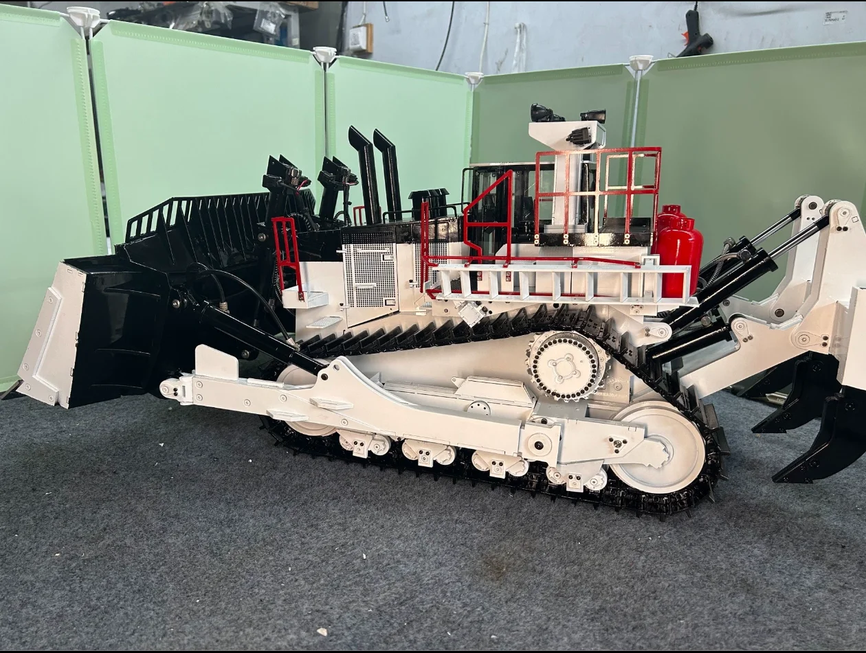 BSM 1/14 RC model large bulldozer metal hydraulic model toy white ...