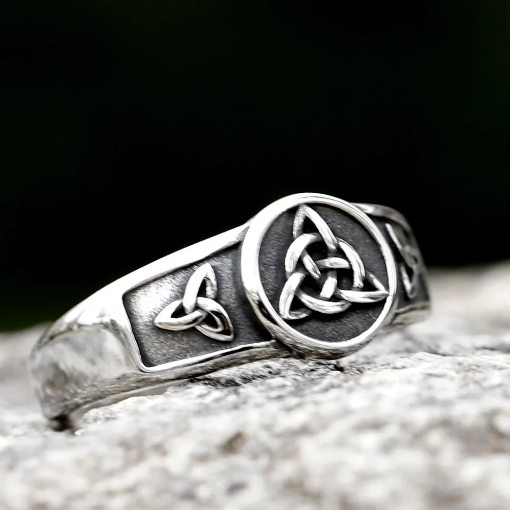 Celtic Triquetra Ring – Silver Signet with Trinity Knot Symbol of Unity ...