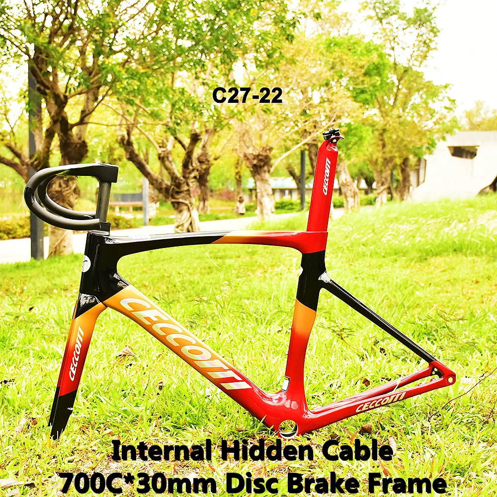 700c-30mm-Carbon-With-Internal-Hidden-Cable-Disc-Brake-T47-Bb68-Bicycle ...