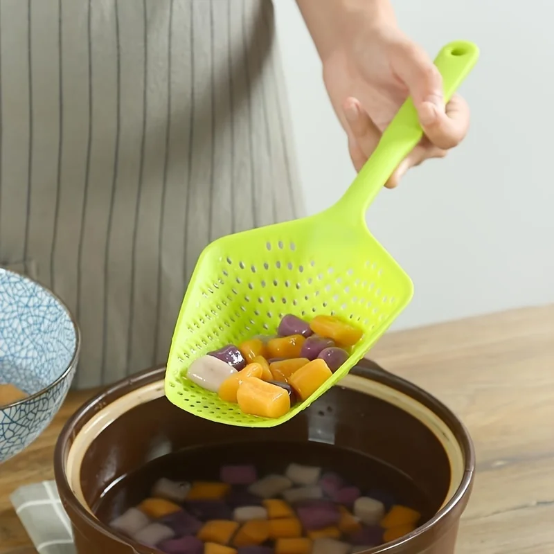 Large Scoop Colander Strainer, Multifunctional Plastic Pasta Spoon ...