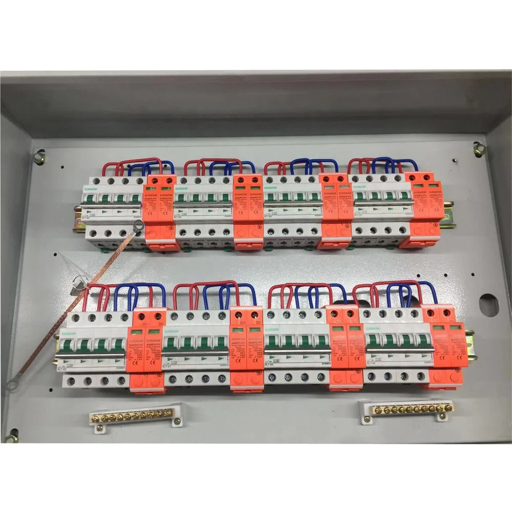 8-PV-DC-combiner-BOX-busbar-4P-32A.jpg