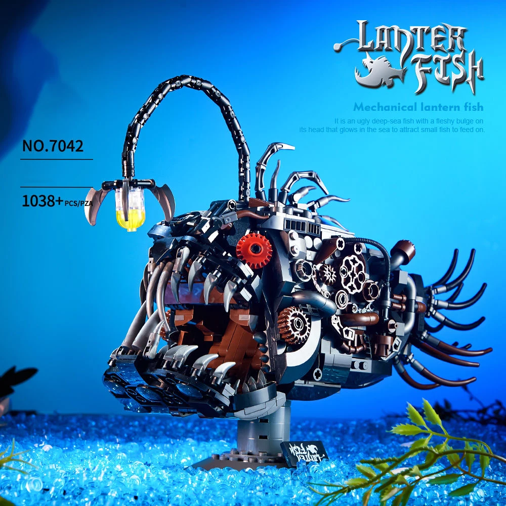 Light-up Piranha Model Assembled Desktop Fish Toy Ornament Building ...