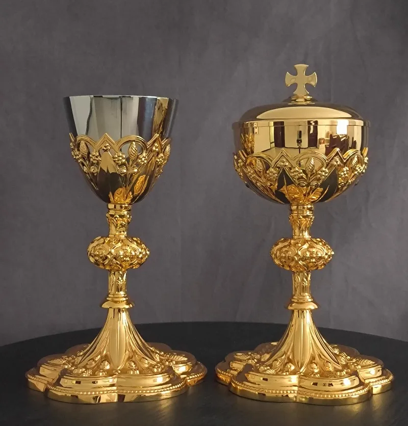 Catholic-Chalice-With-Stainless-Steel-Bowl-And-Eucharist-Host-Ciborium-With-Cross-Top-Lid-Church ...