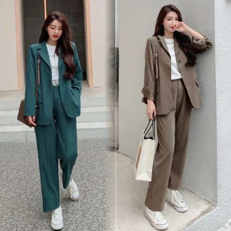 WOMEN-CLOTHES.jpg