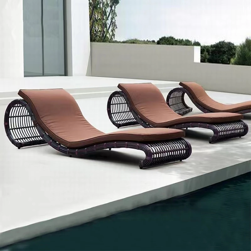 Swimming-pool-bed-Nordic-outdoor-leisure-lounge-chair-designer ...