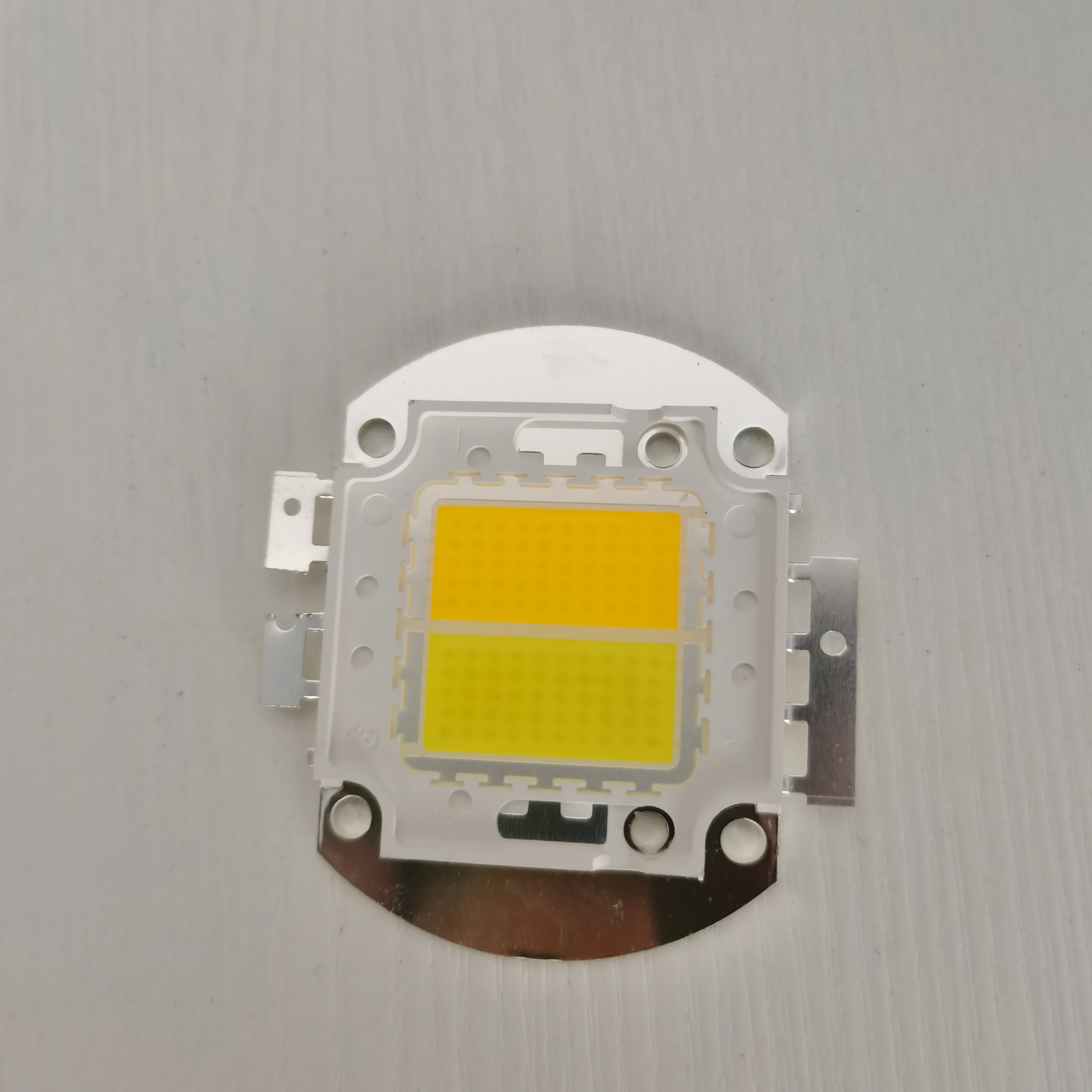Chip-LED-COB-para-luz-de-audi-ncia-Luz-de-inunda-o-Chips-de-l-mpada.jpg