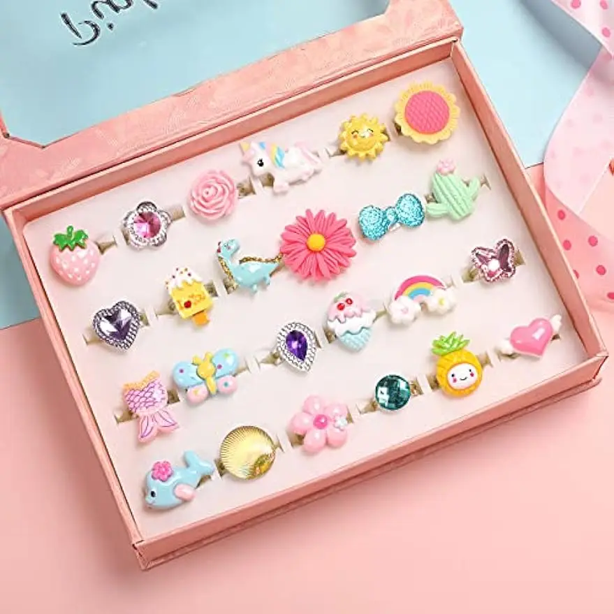Little-Girl-Jewel-Rings-in-Box-Adjustable-No-Duplication-Girl-Pretend ...